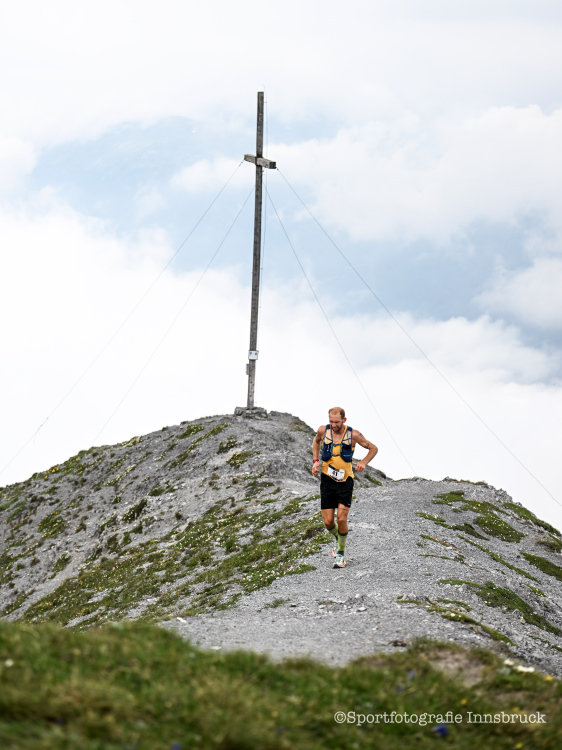 Trail Running im 3-Länder-Eck: Daniel Peer und Franziska Althaus als ...
